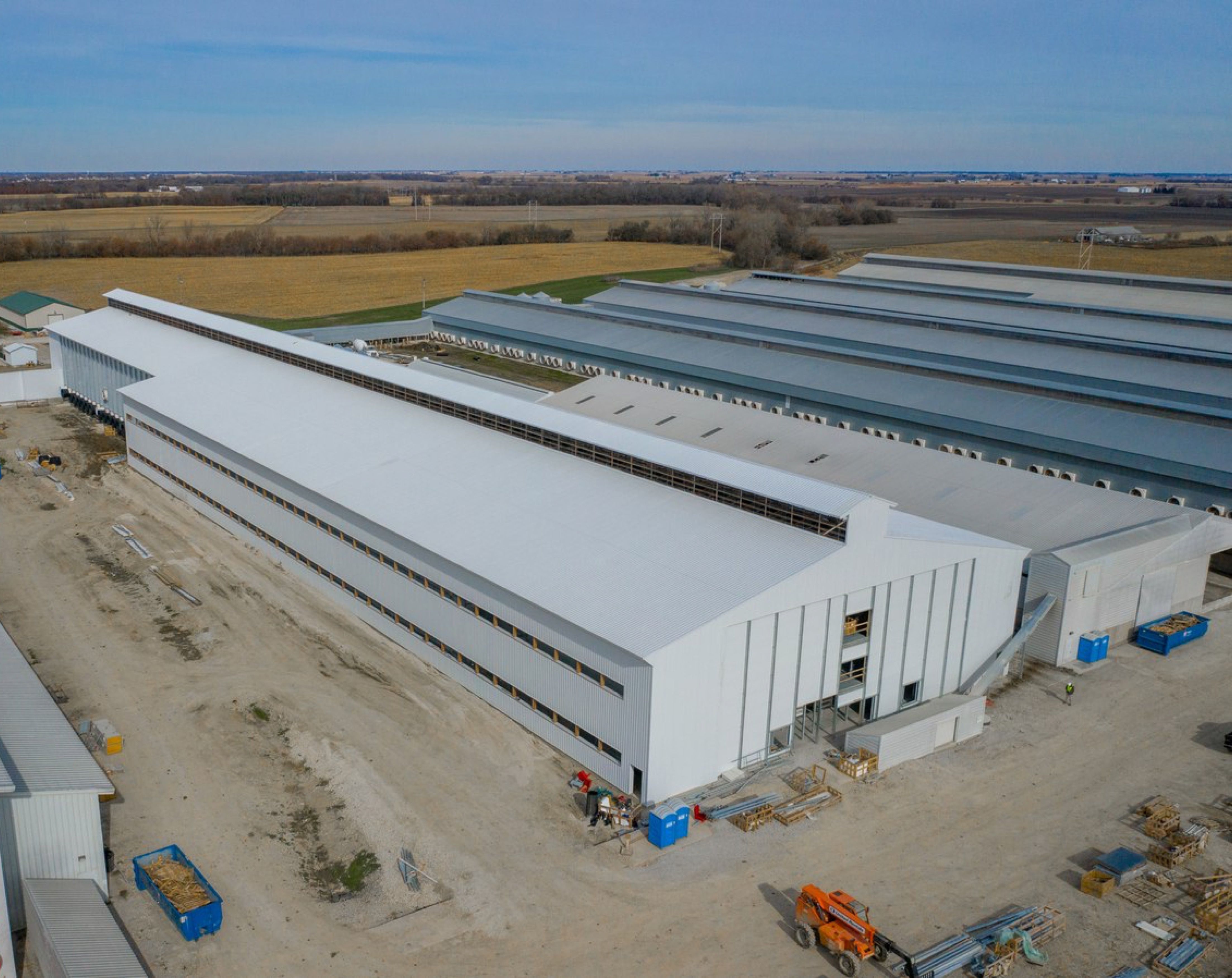 Layers & Pullets | How to Build a Cage Free Egg Facility | Summit Livestock